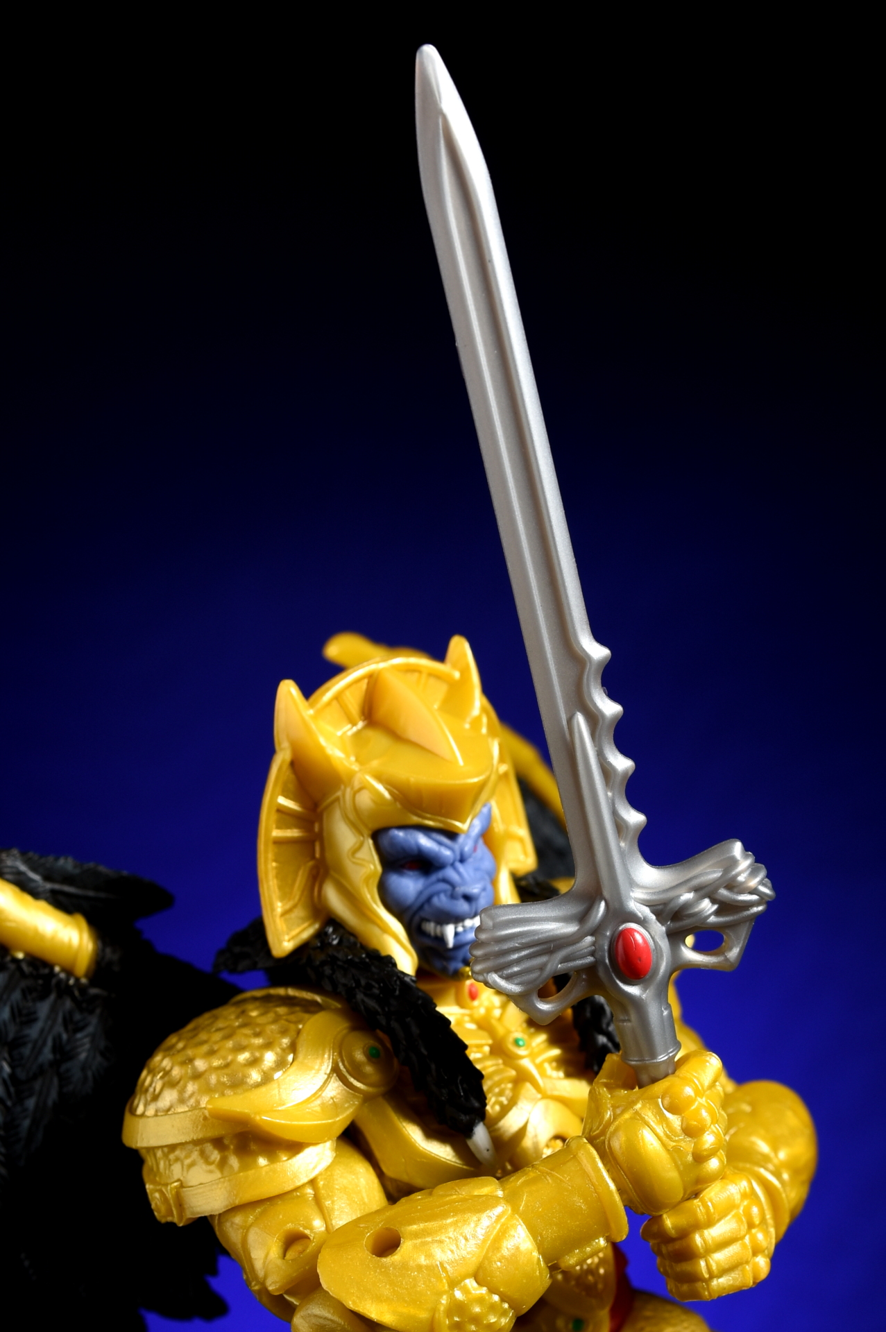 Hasbro: Power Rangers Lightning Collection Mighty Morphin Goldar Review