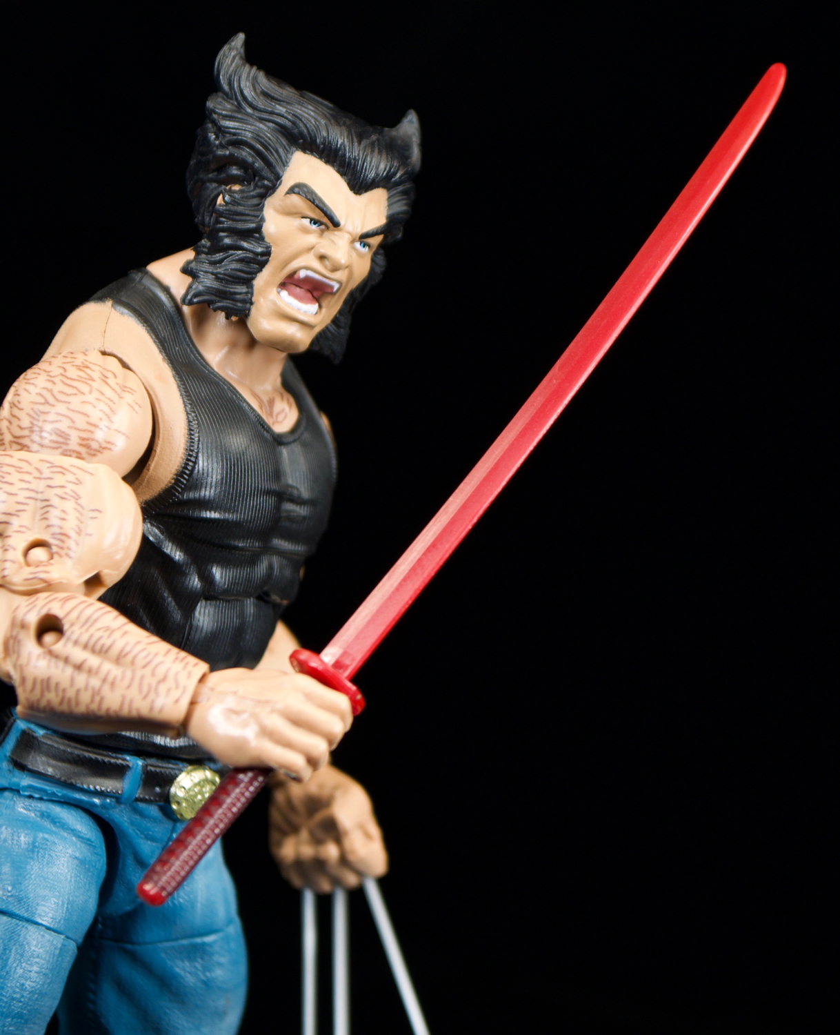 Hasbro-Marvel-Legends-Fan-Channel-Cowboy-Wolverine-Review-sword