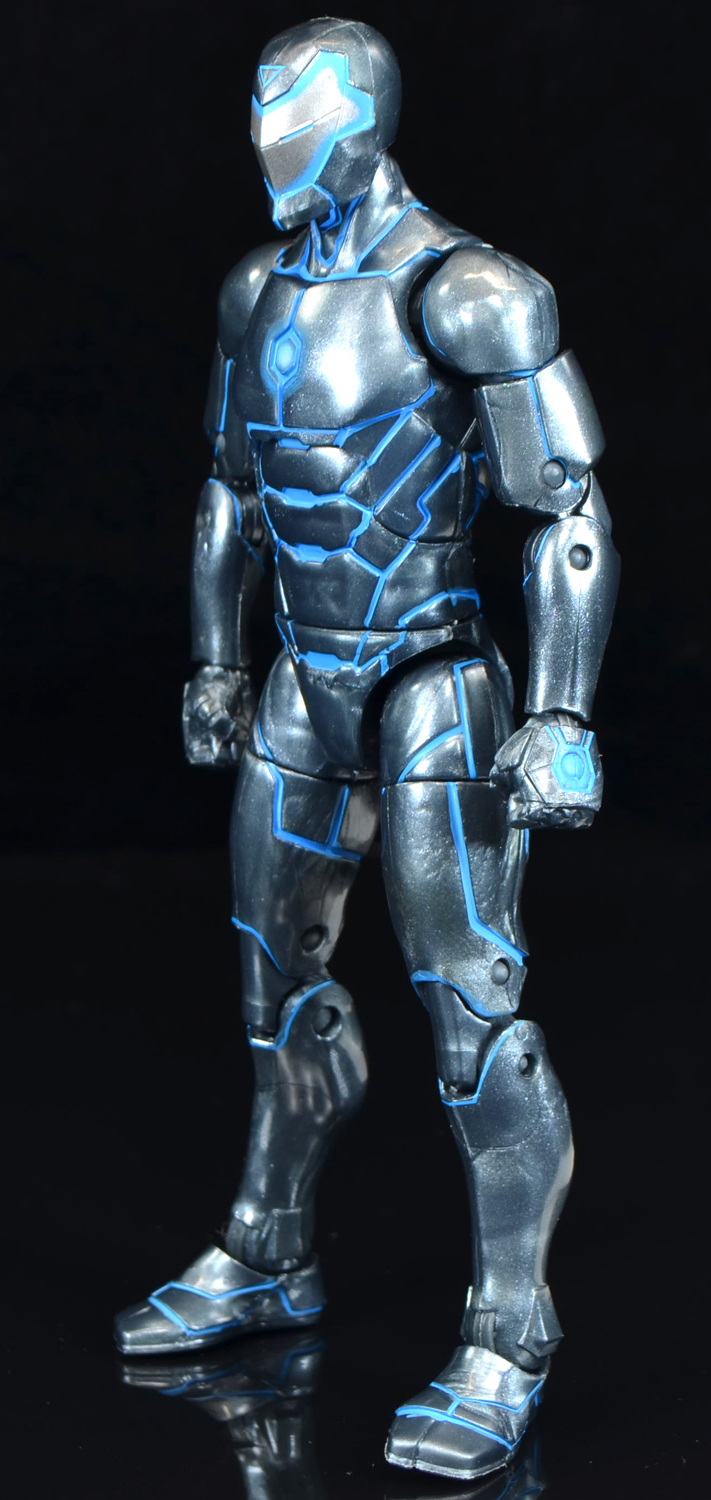 Hasbro-Marvel-Legends-Fan-Channel-Invincible-Iron-Man-Review-turn-2