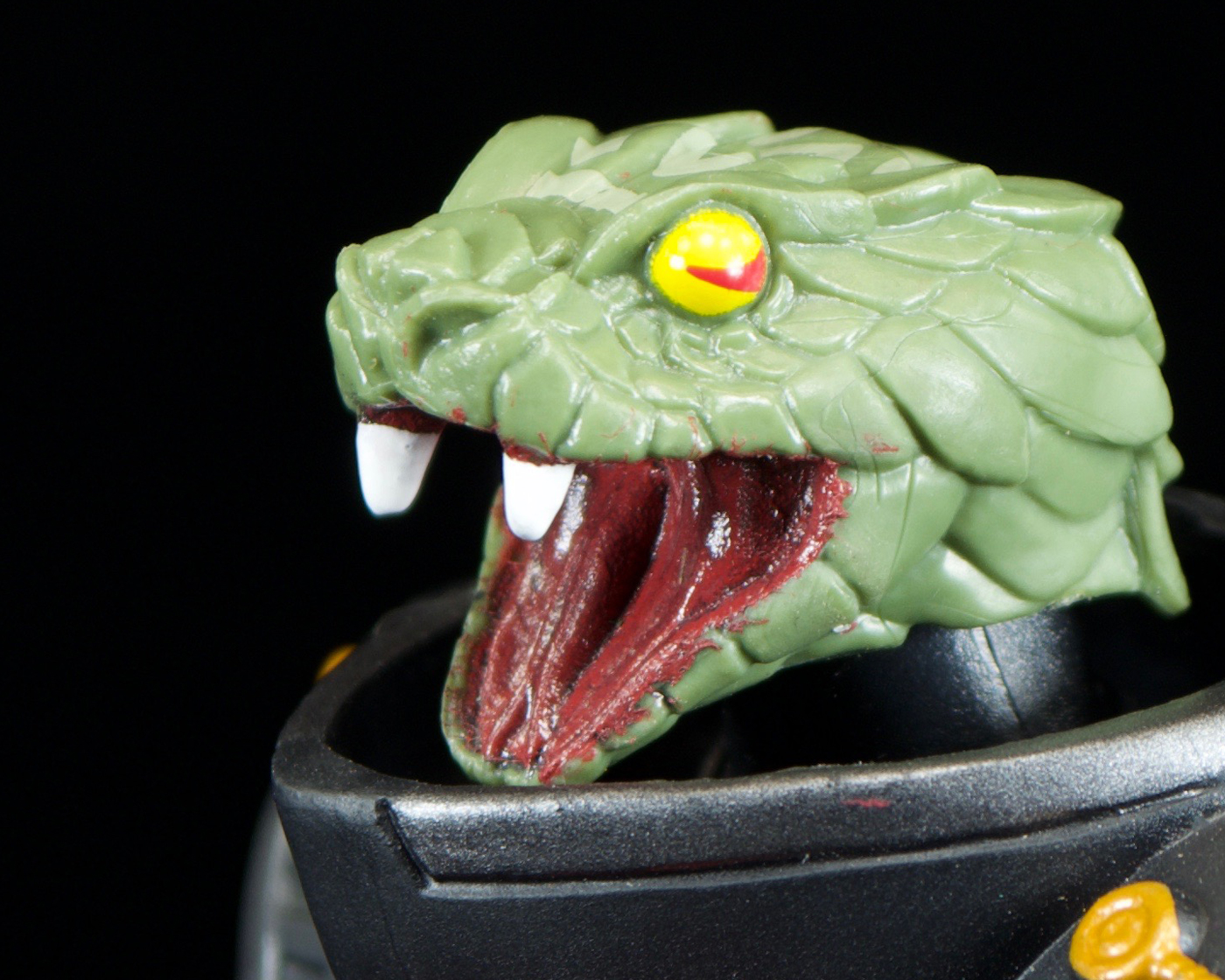 Mattel-Masters-of-the-Universe-Classics-Power-Con-Snake-Troopers-Review ...