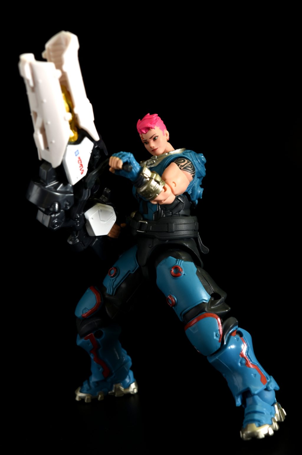 Hasbro: Overwatch Ultimates Zarya Review