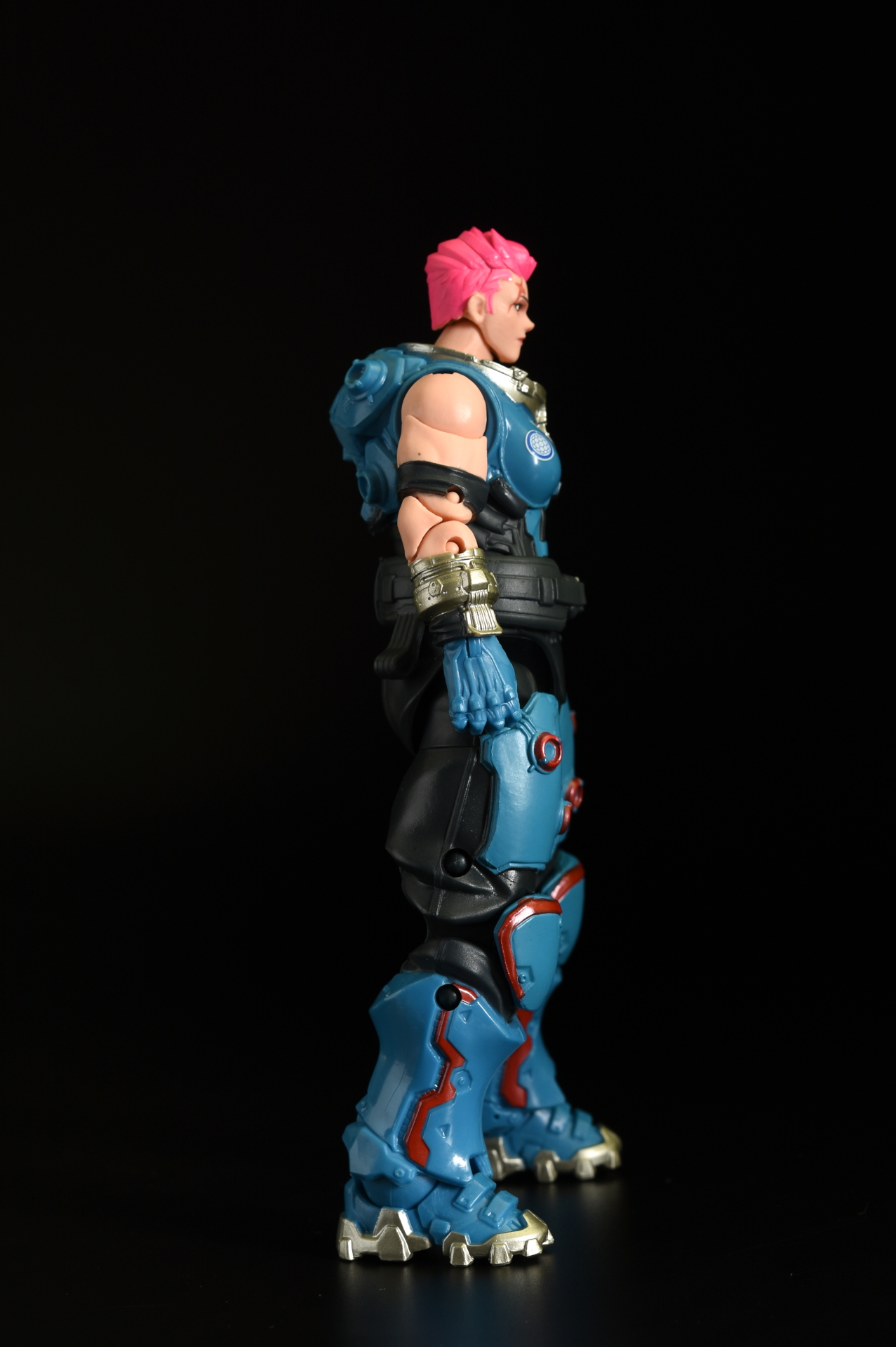 Hasbro: Overwatch Ultimates Zarya Review