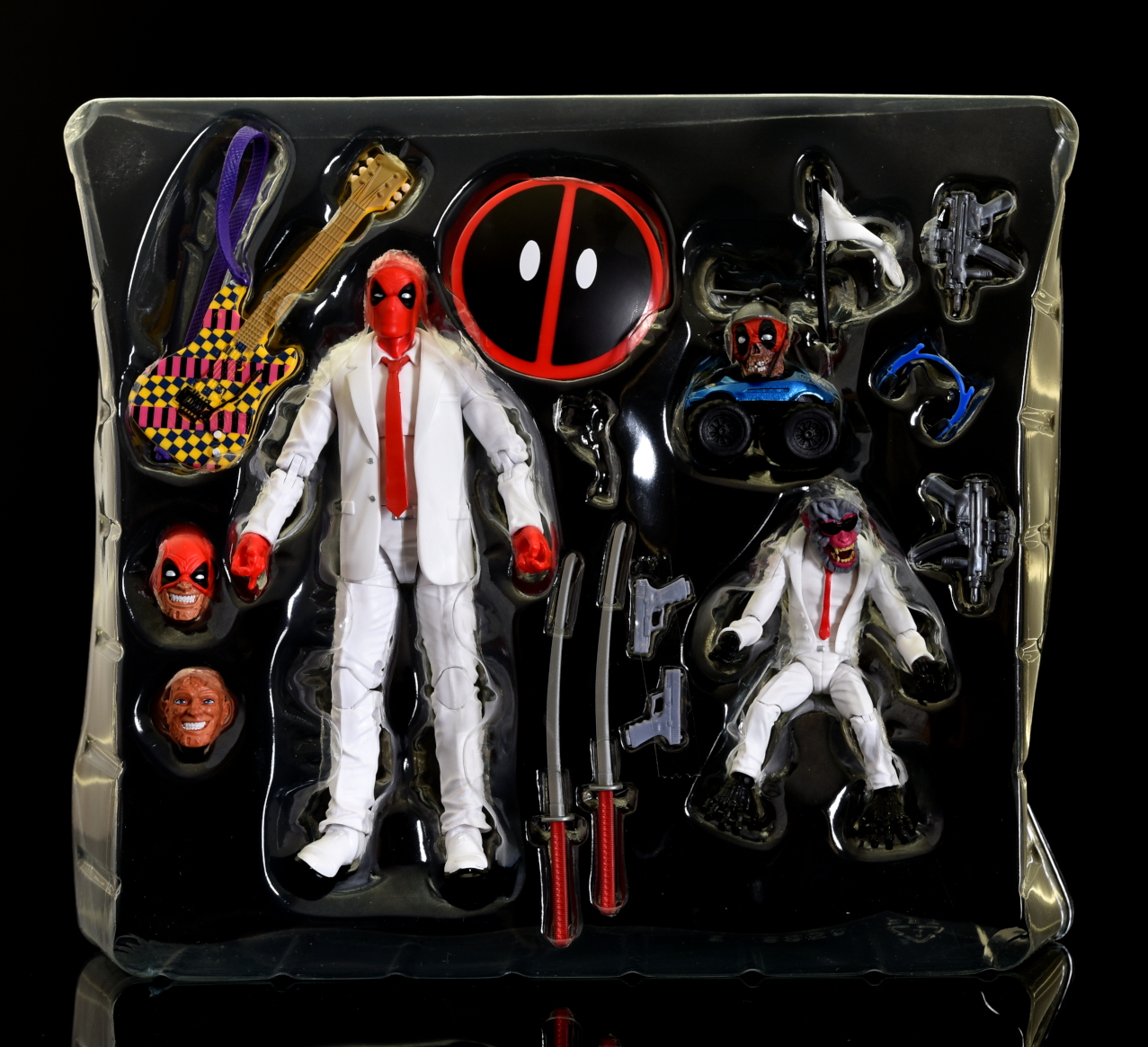 Hasbro: Marvel Legends Deadpool and Hit-Monkey Review