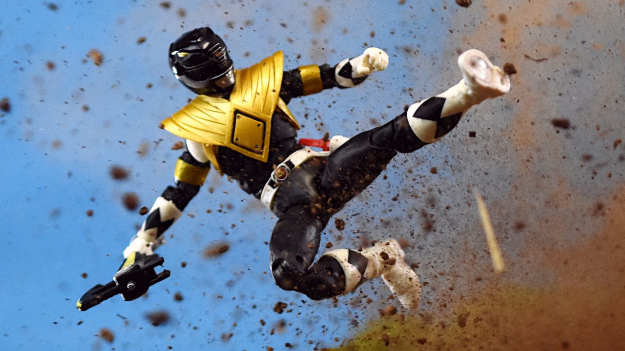 Hasbro: Power Rangers Lightning Collection Dragon Shield Black Ranger ...