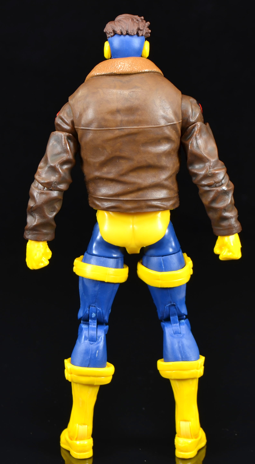 Hasbro-Marvel-Legends-Love-Triangle-Three-Pack-Review-cyclops-back