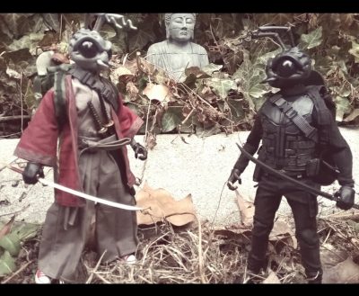 Mezco One:12 Showdown: Lone Roach vs Stealth Ops Gomez