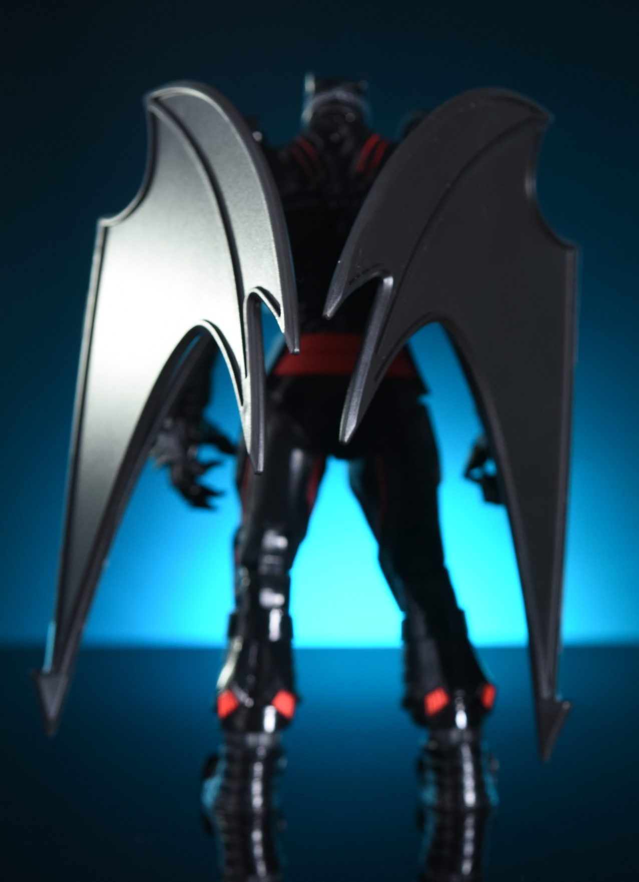 McFarlane Toys: DC Multiverse Batman Hellbat Suit Review