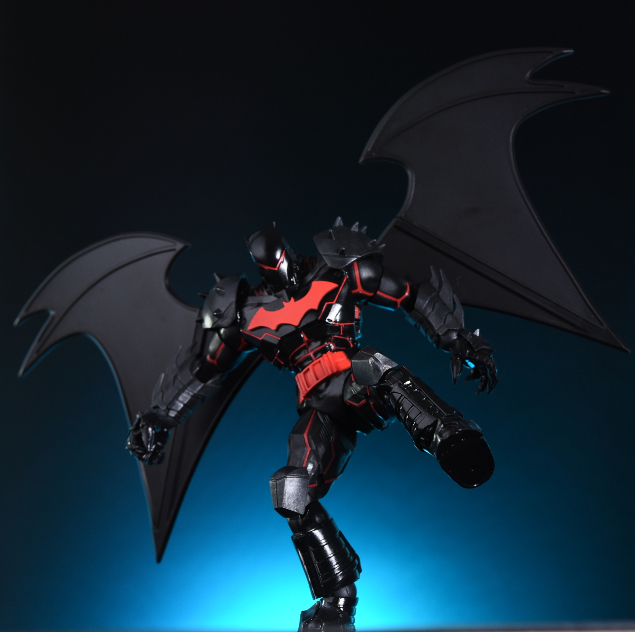 McFarlane Toys: DC Multiverse Batman Hellbat Suit Review