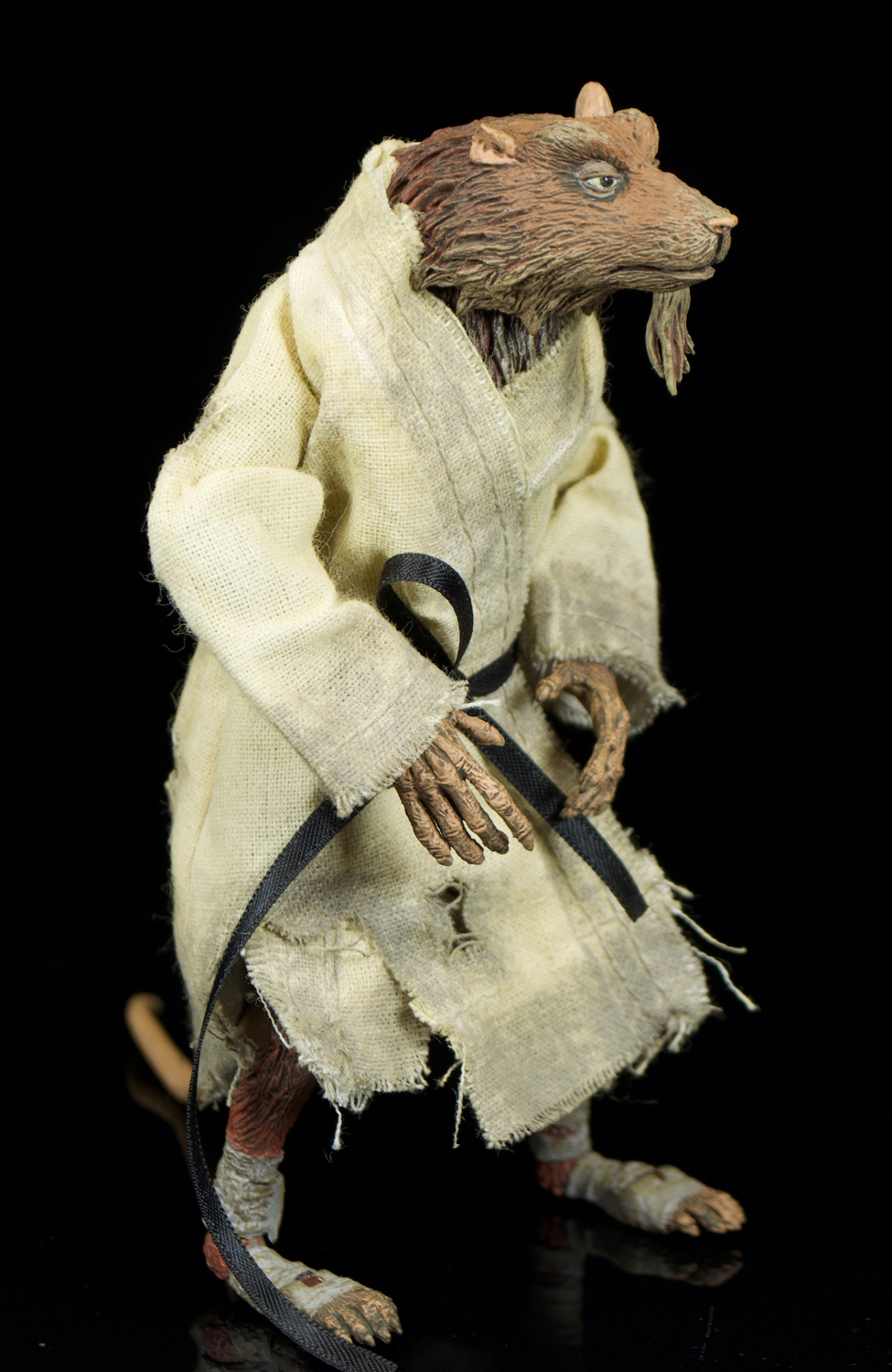 NECA-Teenage-Mutant-Ninja-Turtles-Movie-Splinter-Review-turn-1