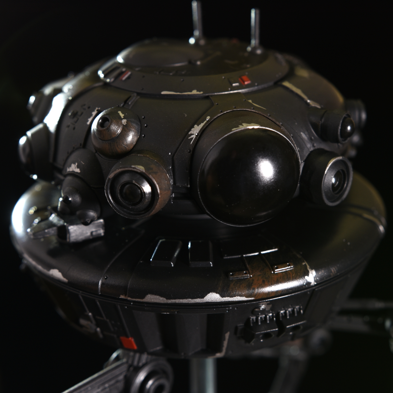 Hasbro: Star Wars Black Series Deluxe Imperial Probe Droid Review