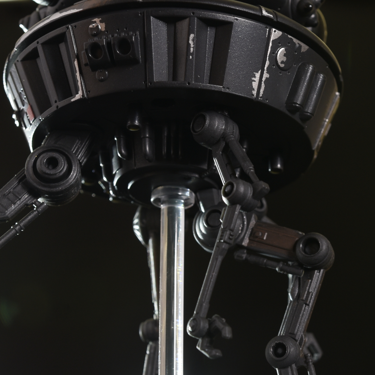 Hasbro: Star Wars Black Series Deluxe Imperial Probe Droid Review