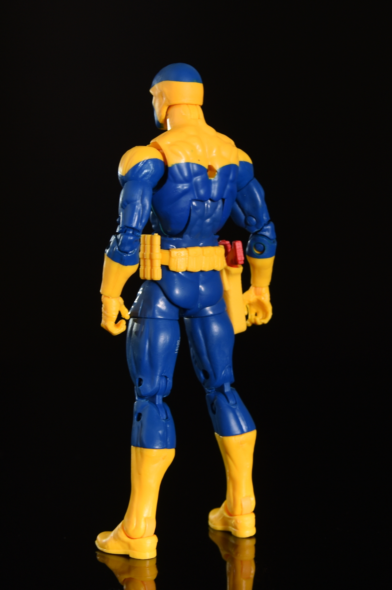 Hasbro: Marvel Legends Crimson Dynamo Series Spymaster Review