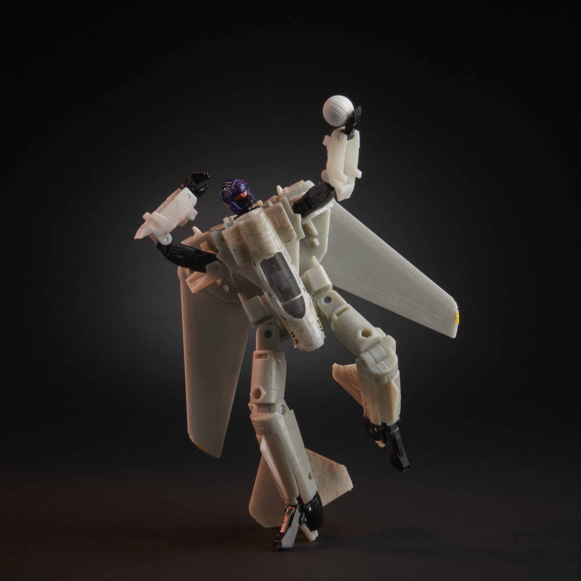 Hasbro: Transformers Generations Top Gun Mash-Up Maverick