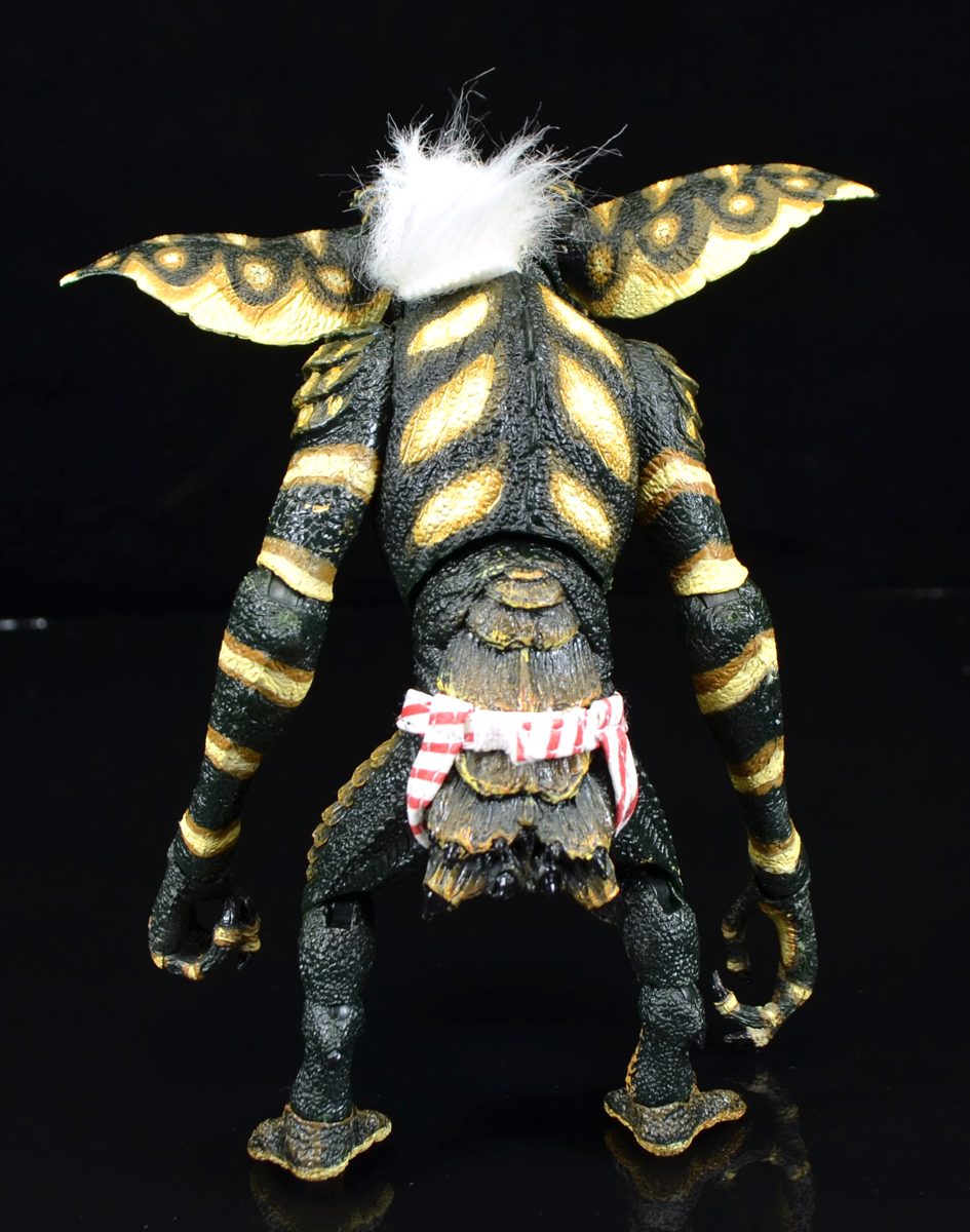NECA-Gremlins-Unofficial-Summer-Games-Figure-Review-back