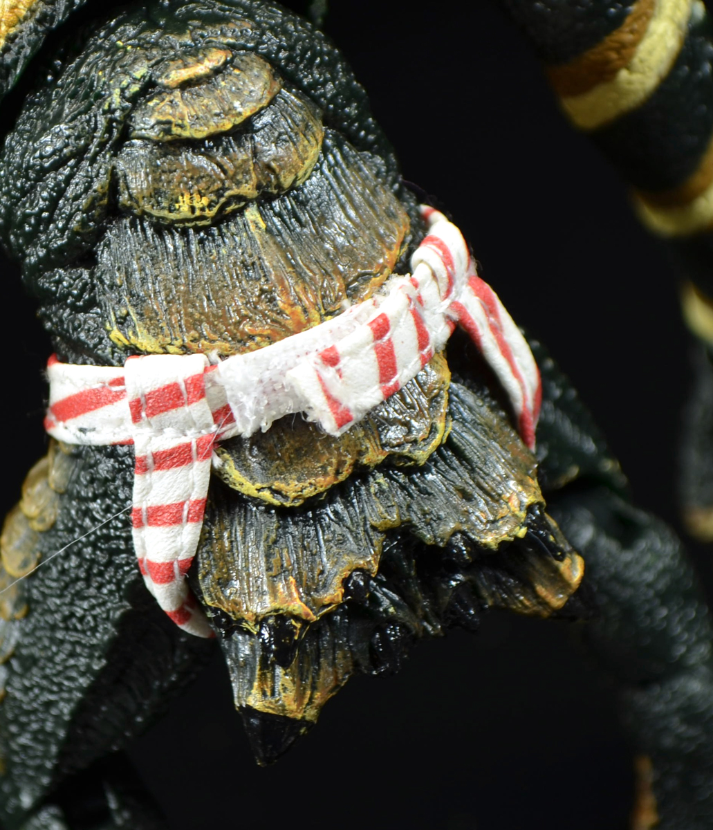 NECA-Gremlins-Unofficial-Summer-Games-Figure-Review-speedo-back