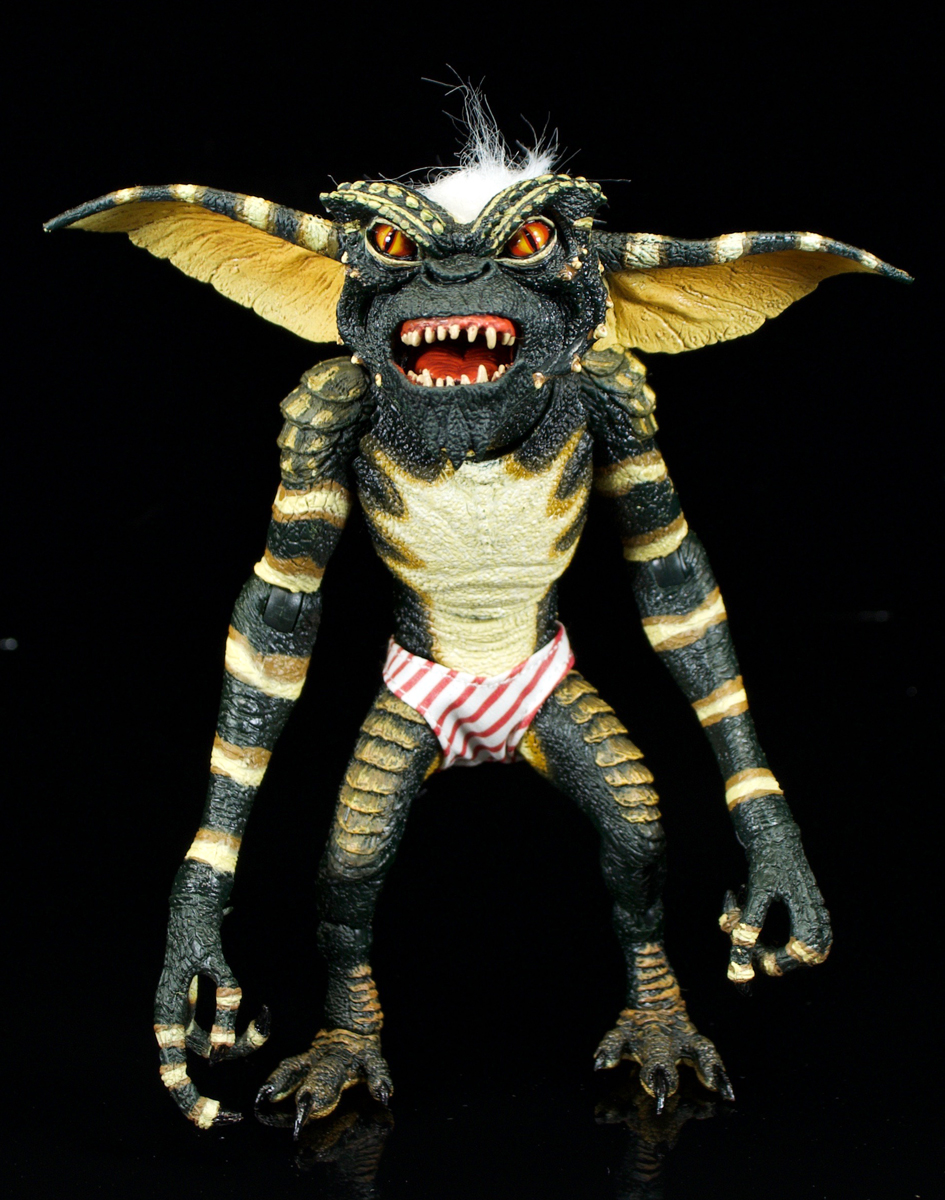 NECA-Gremlins-Unofficial-Summer-Games-Figure-Review