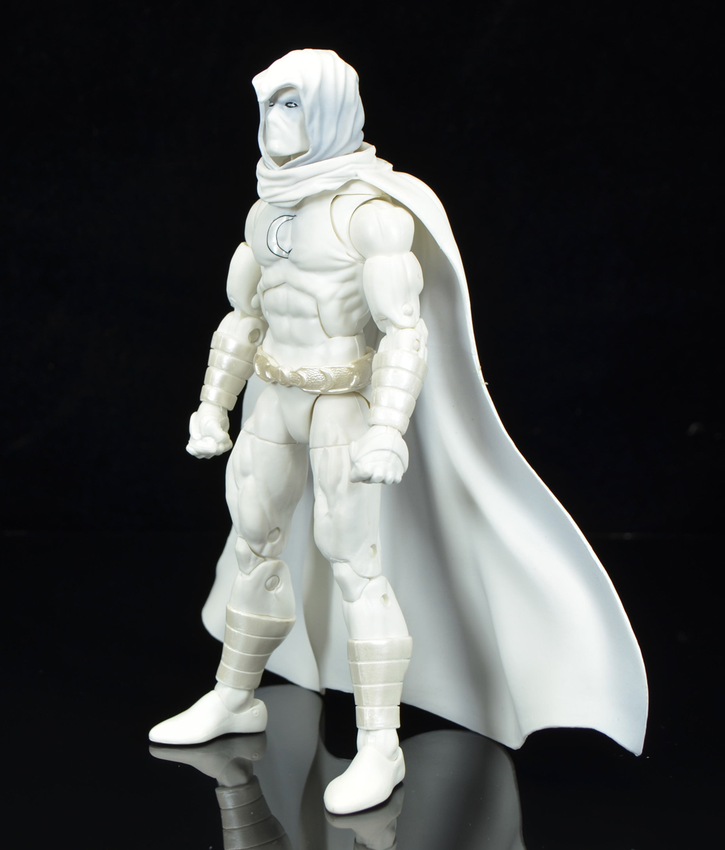 Hasbro: Marvel Legends Walgreens Exclusive Moon Knight Review