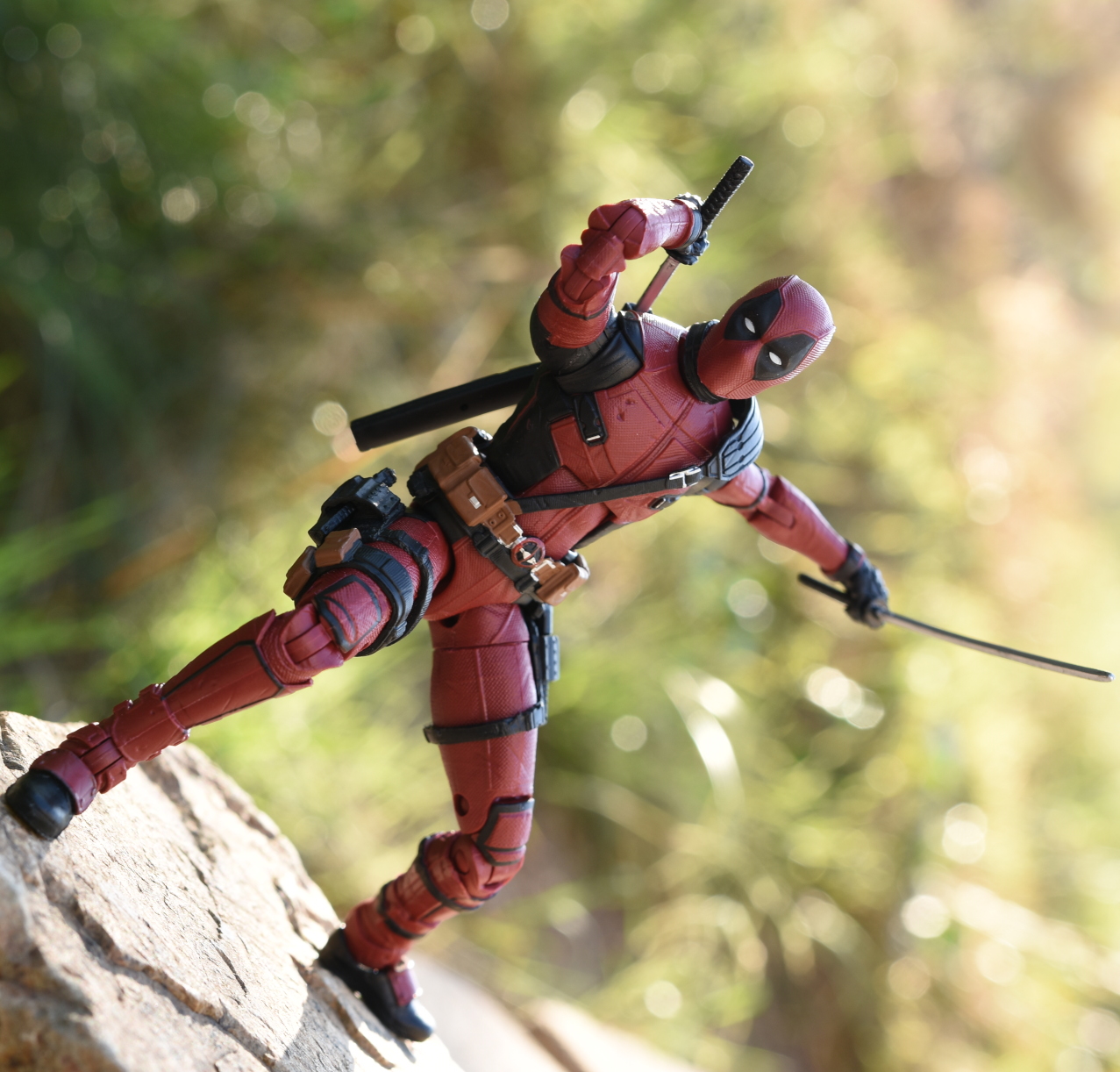 Hasbro: Marvel Legends Deadpool and Negasonic Teenage Warhead Review