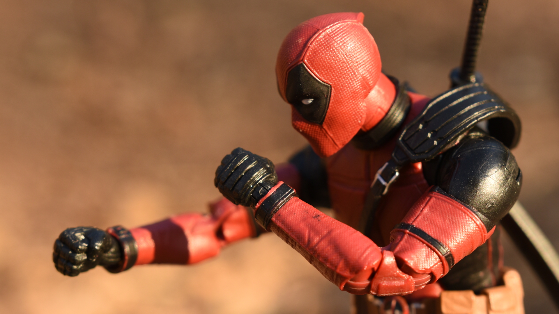 Hasbro: Marvel Legends Deadpool and Negasonic Teenage Warhead Review