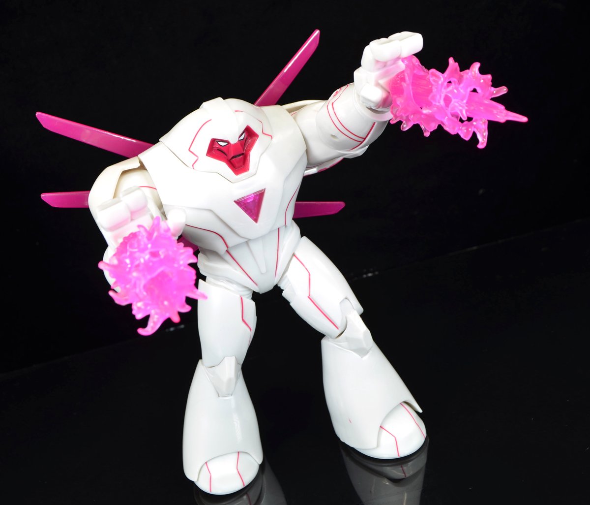 Hasbro-Marvel-Legends-Nimrod-Three-Pack-Review-Nimrod-blast-3