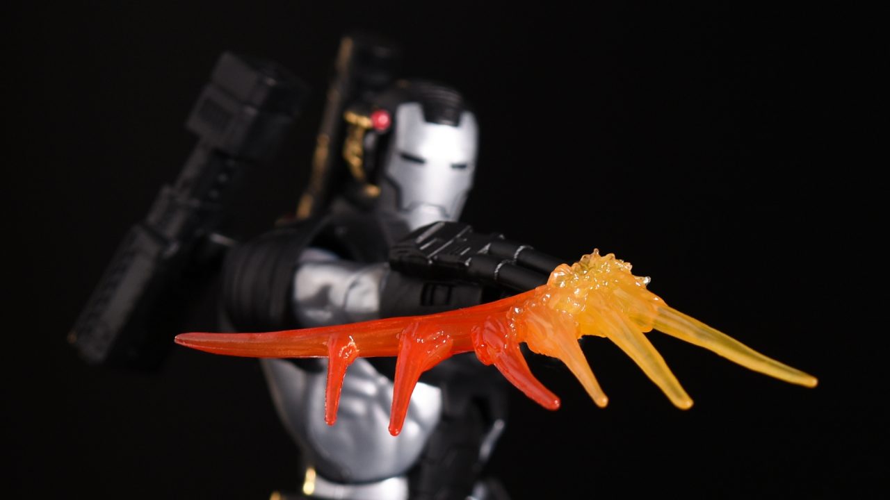 Hasbro: Marvel Legends Deluxe War Machine Review