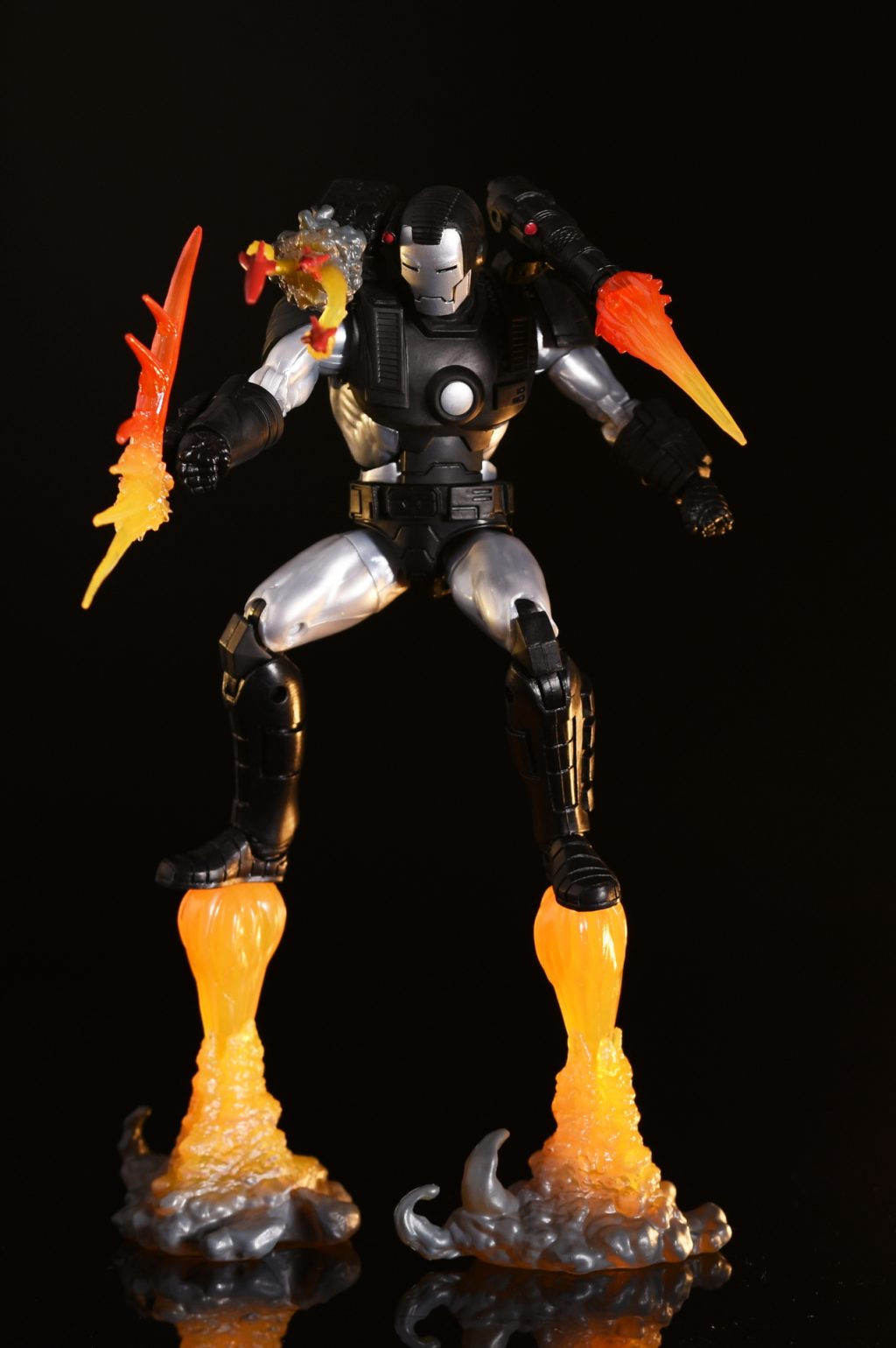Hasbro: Marvel Legends Deluxe War Machine Review