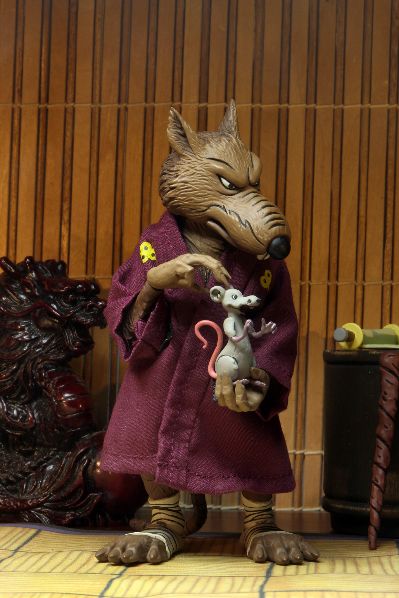 NECA: Teenage Mutant Ninja Turtles #TurtleTuesday Splinter and Baxter ...