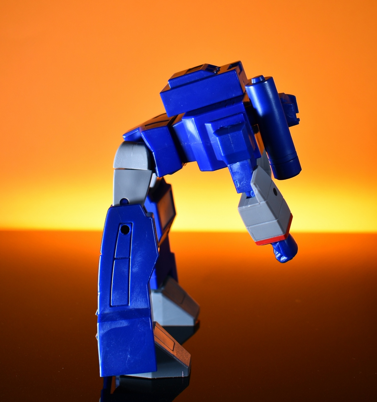 Hasbro: Transformers R.E.D. Soundwave Review