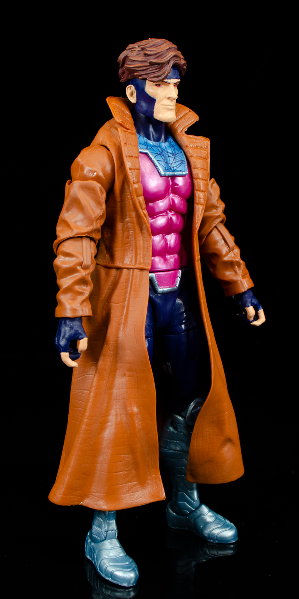 Hasbro-Marvel-Legends-Retro-Target-Gambit-Review-turn-1