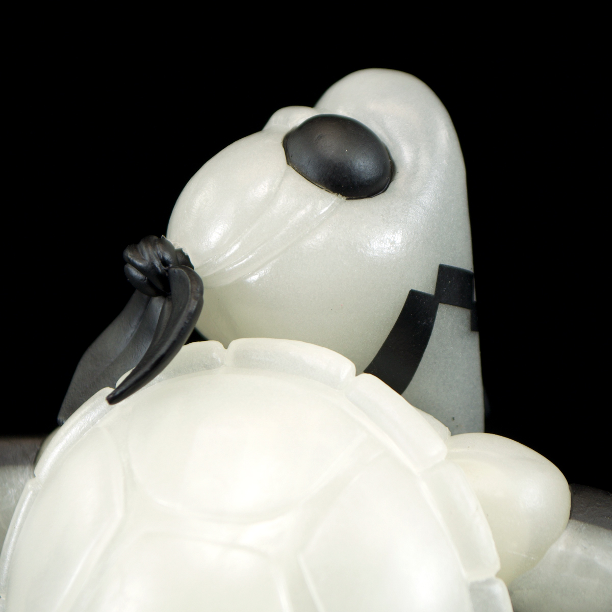 NECA: Loot Crate Teenage Mutant Ninja Turtles In Time Shell-Shock ...