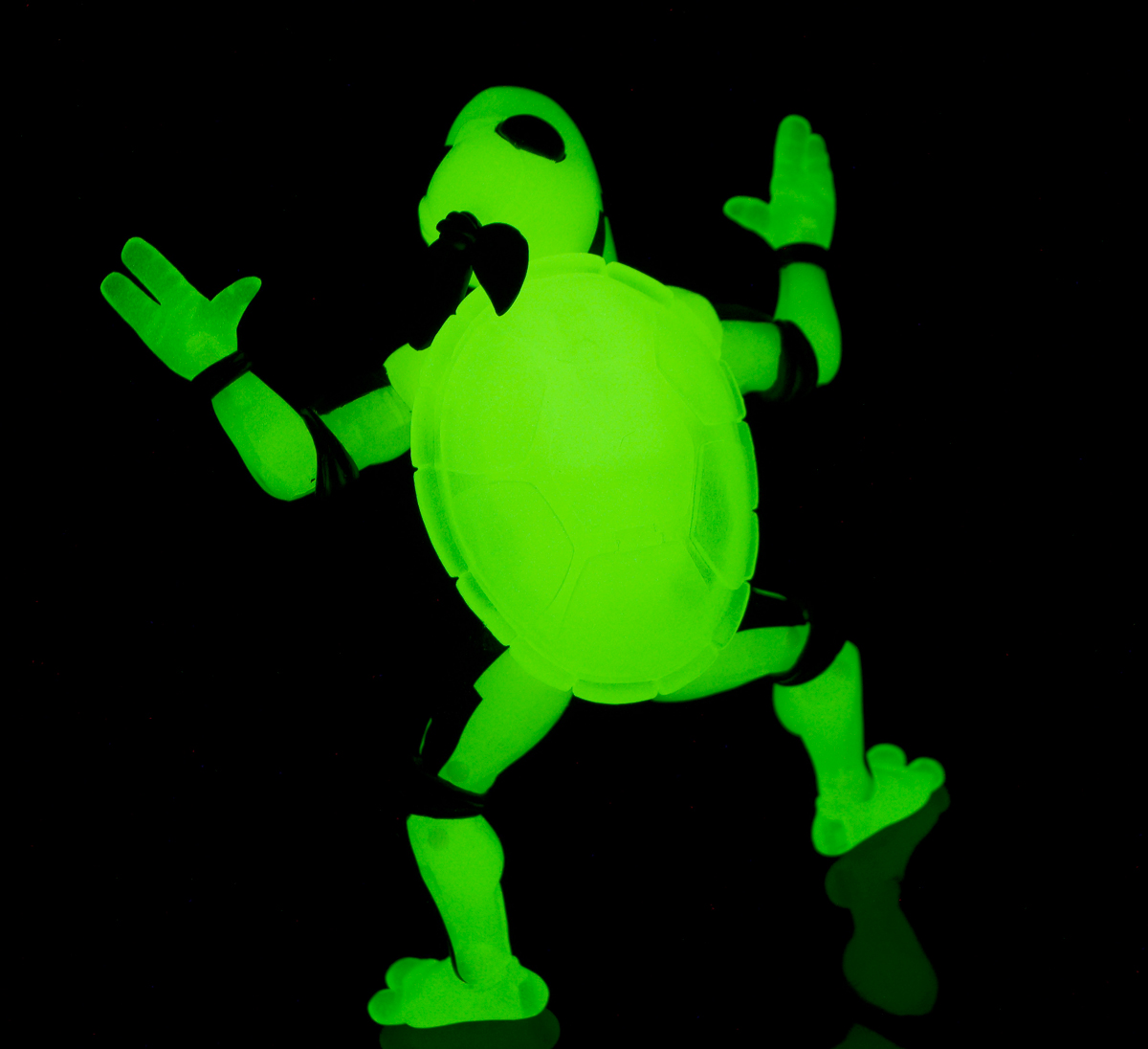 NECA: Loot Crate Teenage Mutant Ninja Turtles In Time Shell-Shock ...