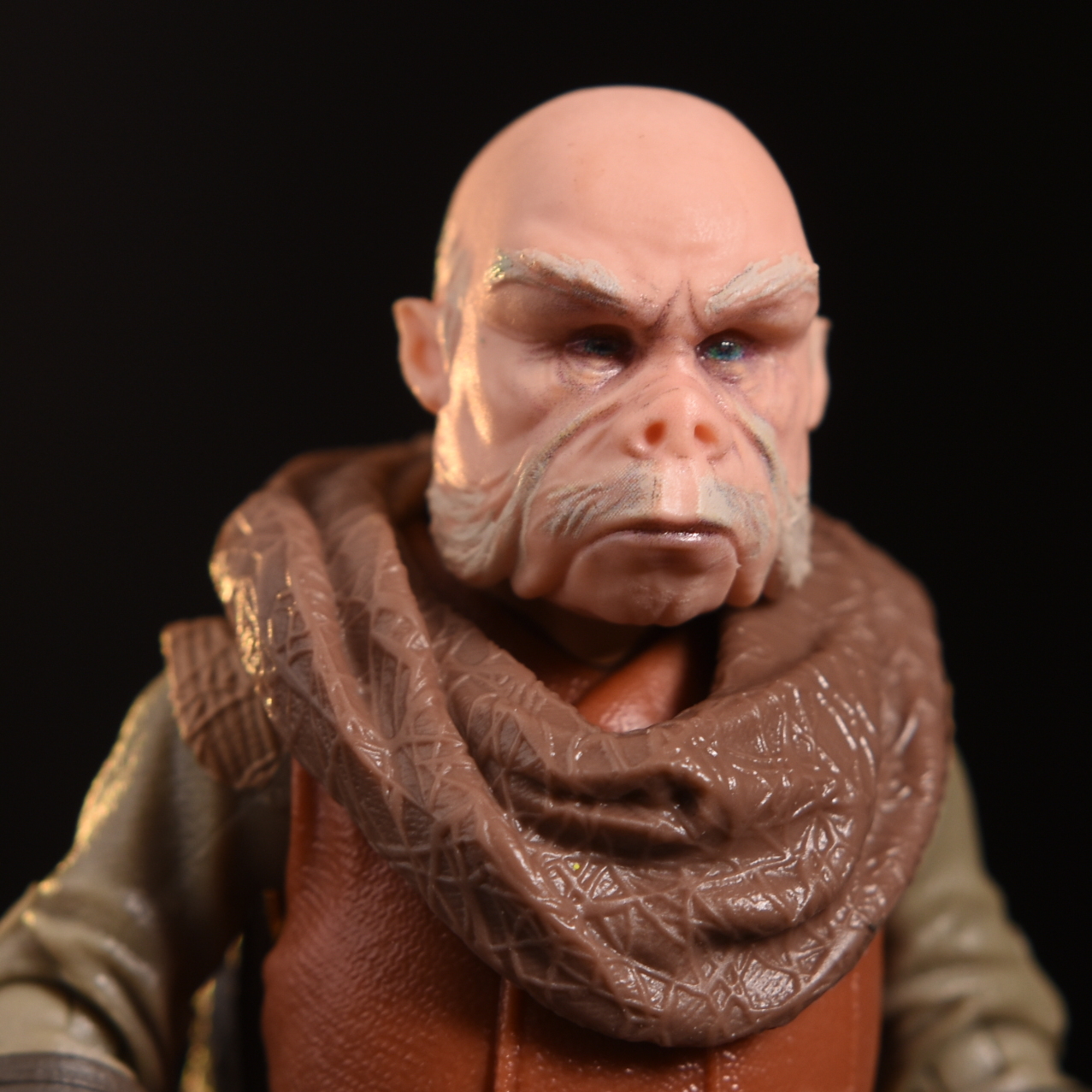 Hasbro: Star Wars Black Series Kuill