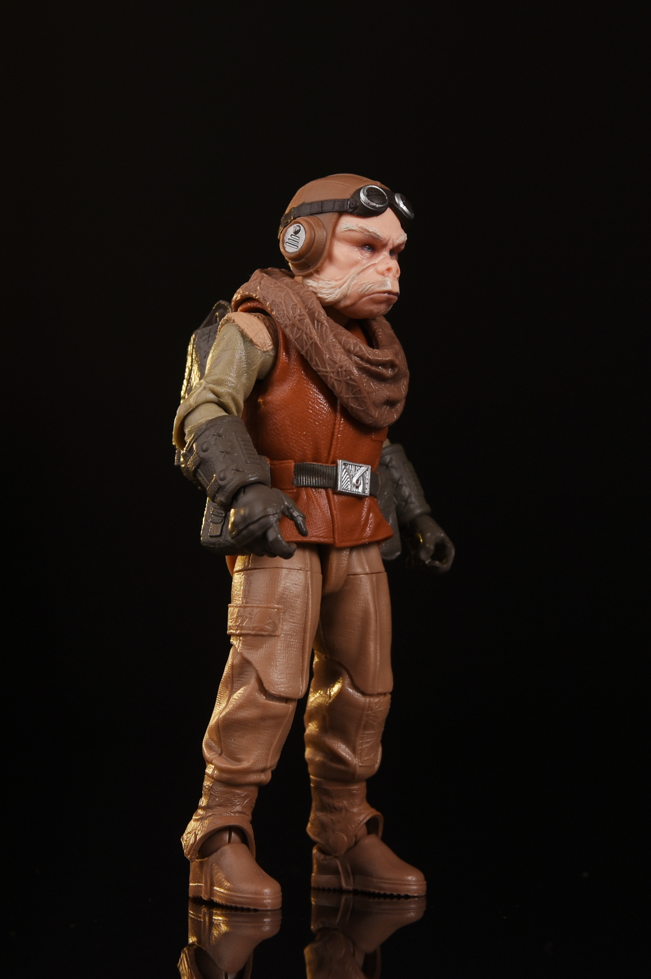 Hasbro: Star Wars Black Series Kuill