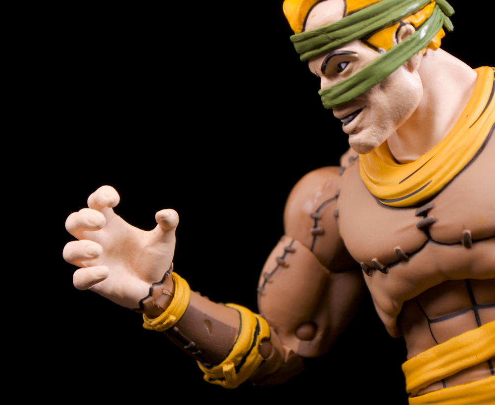 NECA-Teenage-Mutant-Ninja-Turtles-Target-Rat-King-Review-open-hand