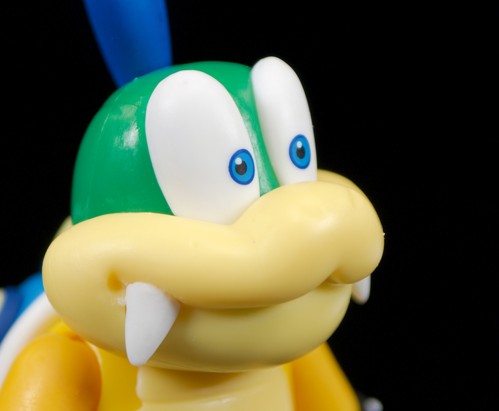 Jakks Pacific: World of Nintendo Larry Koopa and Orange Yoshi Review