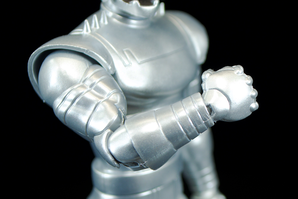 Hasbro-Marvel-Legends-Ursa-Major-Series-Ultron-Review-arm