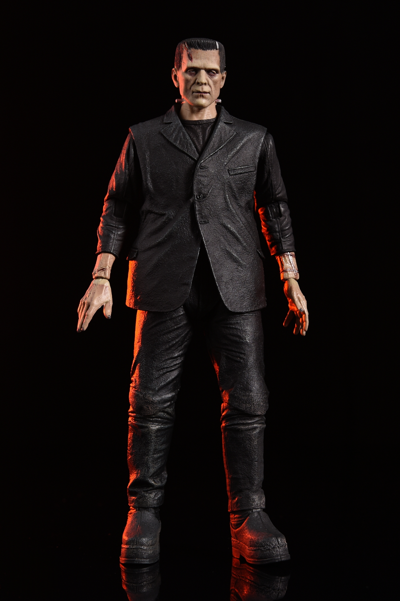 NECA: Universal Monsters Frankenstein Review