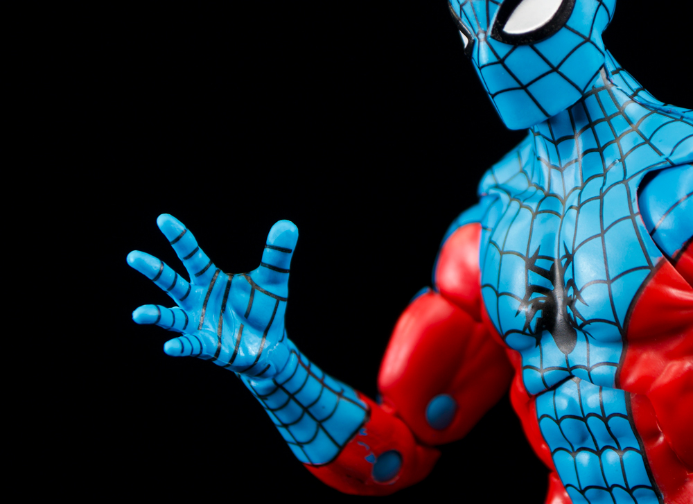 Hasbro: Marvel Legends Retro Series Web-Man Review
