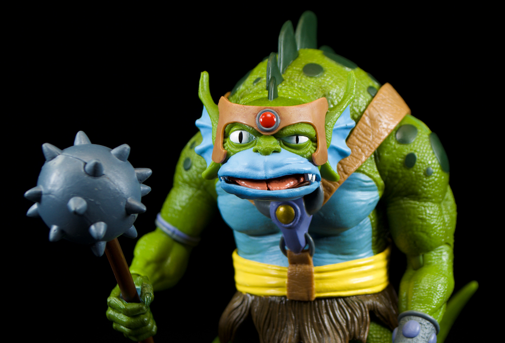 Super7-ThunderCats-ULTIMATES-Slithe-Review-mace-face