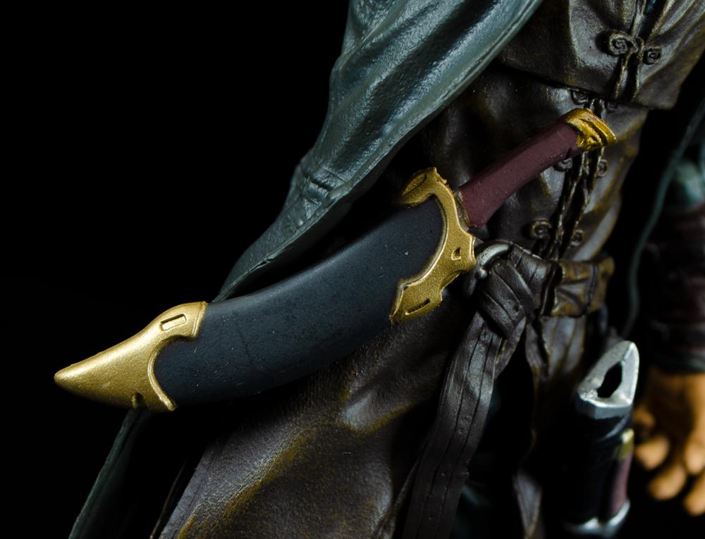 Diamond Select: Lord of the Rings Select Aragorn and Moria Orc Action ...