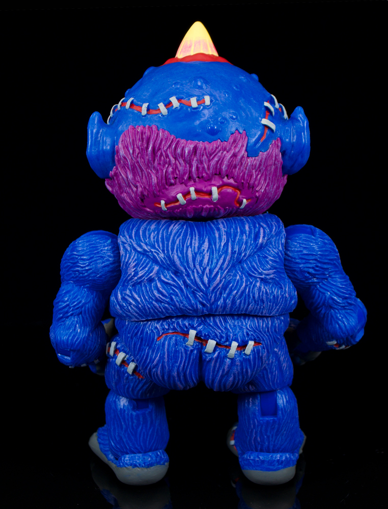 Premium-DNA-Madballs-Horn-Head-MPM-Variant-Action-Figure-Review-back