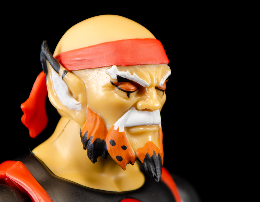 Super7-ThunderCats-ULTIMATES-Lynx-O-Figure-Review-profile-1