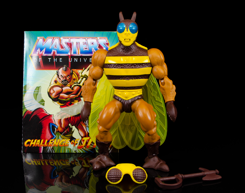 Mattel-Masters-of-the-Universe-Origins-MOTU-Buzz-Off-Review-accessories