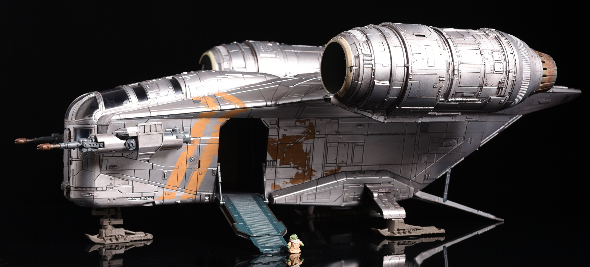 Hasbro: Haslab Vintage Collection The Razor Crest Review