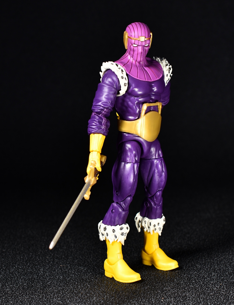 Hasbro: Marvel Legends Walgreens Exclusive Classic Baron Zemo Review