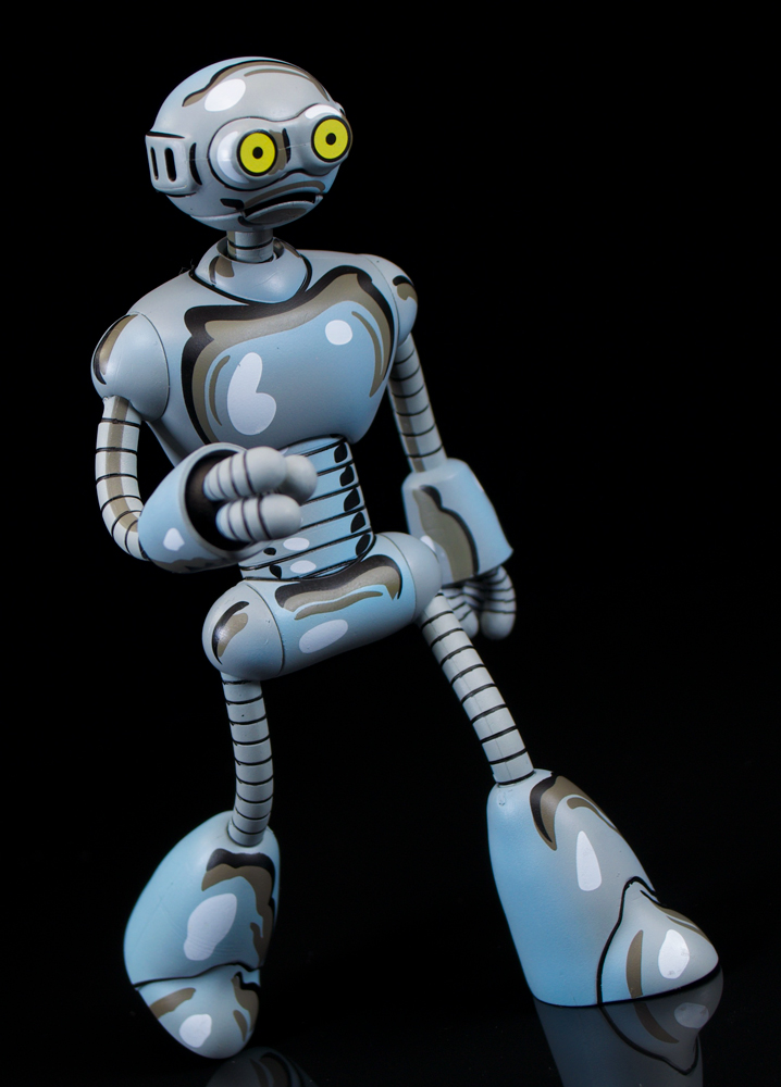 NECA-Teenage-Mutant-Ninja-Turtles-Mirage-Fugitoid-Review-walking