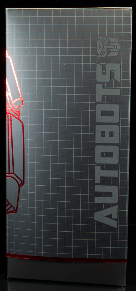 Super7: Transformers ULTIMATES! Optimus Prime First Look