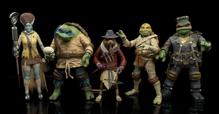NECA: TMNT x Universal Monsters Splinter as Van Helsing First Look