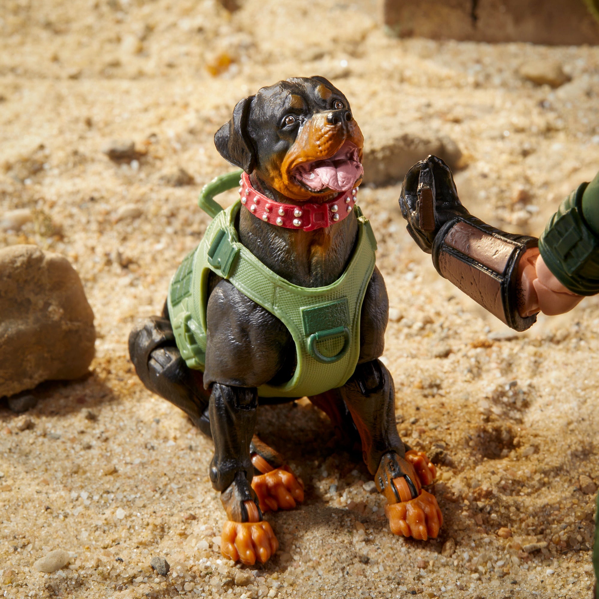 Hasbro GI Joe Classified Series Mutt and Junkyard Promo 06