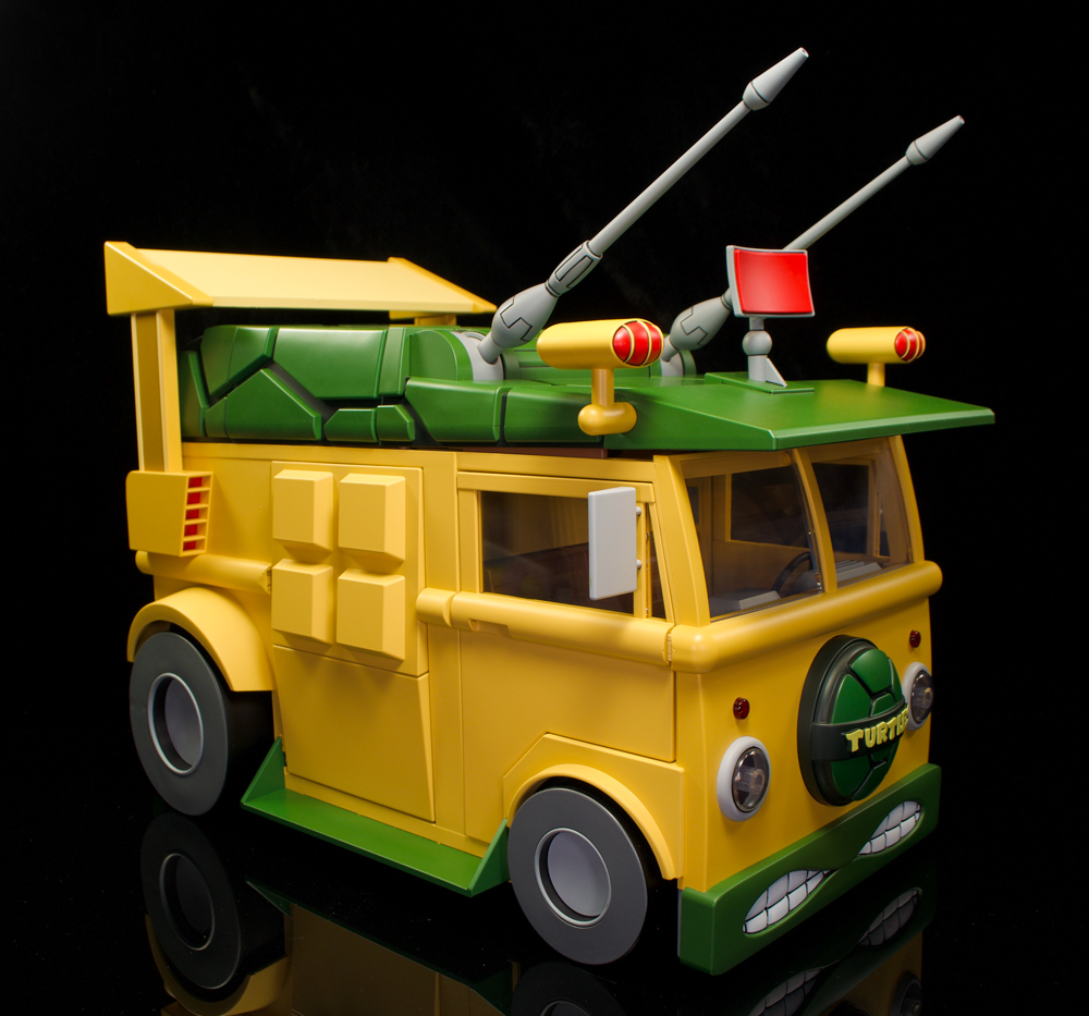 NECA Toys: Teenage Mutant Ninja Turtles Turtle Van First Look and Unboxing